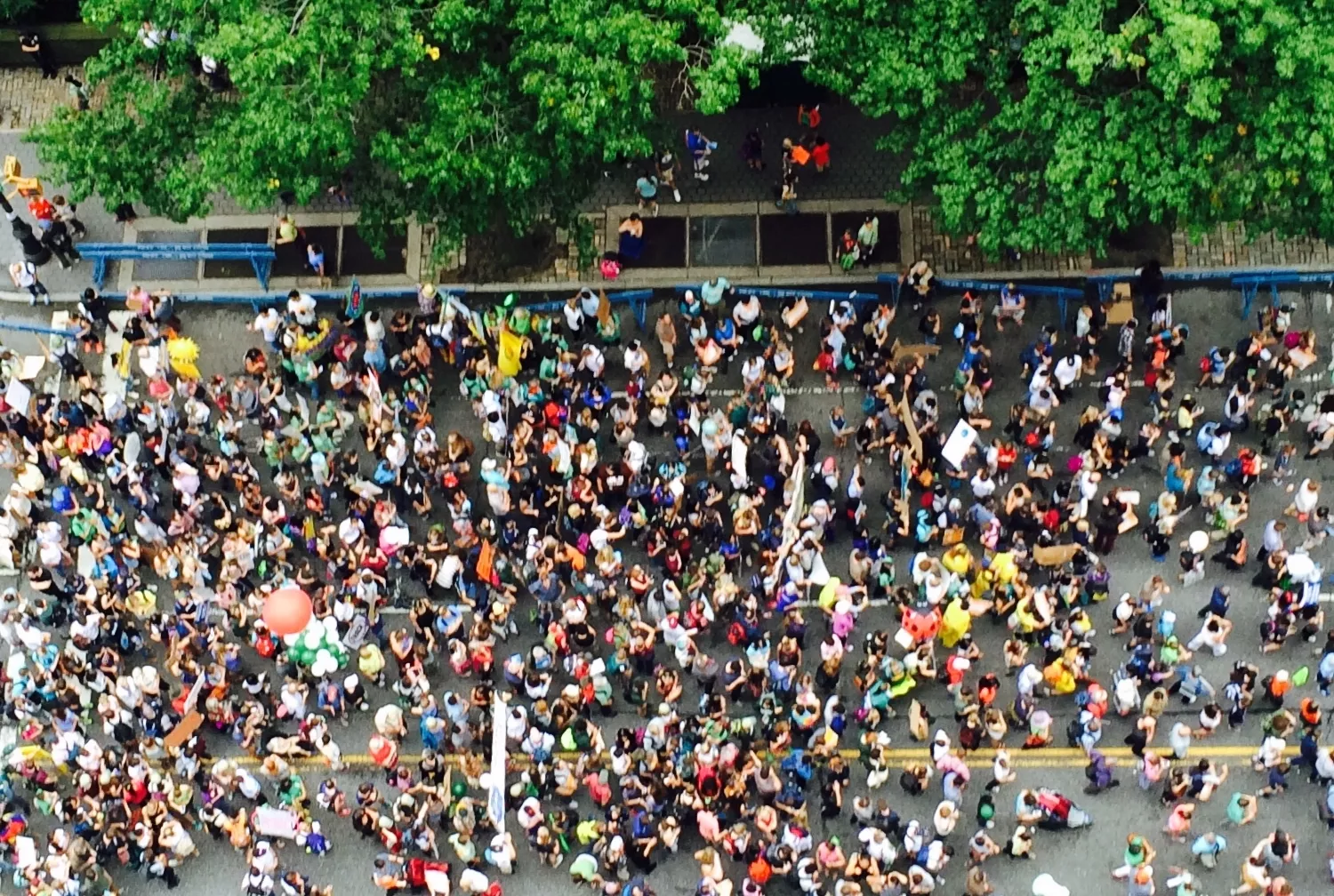 Monitoring and analying business interruption losses during and after ...